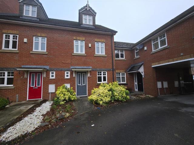 Linnyshaw Close, Bolton BL3, 3 bed terraced house to rent, £1,200 pcm | PrimeLocation