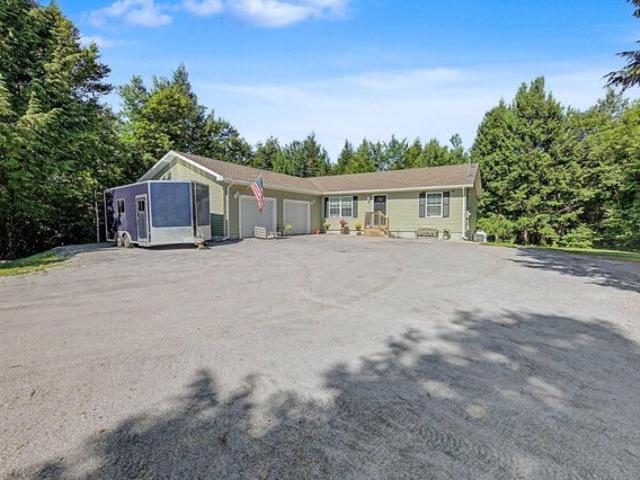 Lion Ln, Oxford, Home For Sale