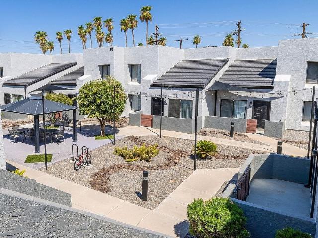 Lion Tempe Apartments 2 Bedroom Apartment for Rent at 2525 S Mcclintock Dr, Tempe, AZ 85282
