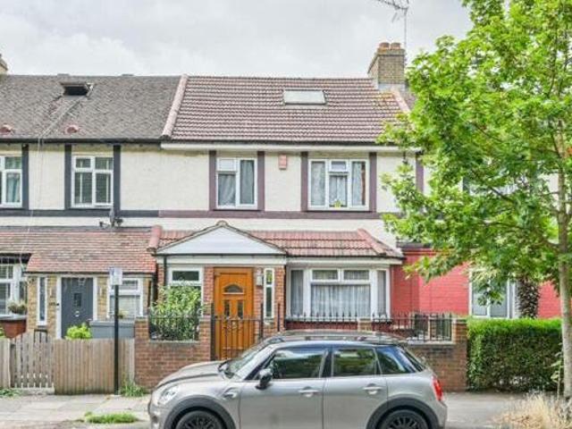 Lionel Road North, Gunnersbury, 3 Bedroom House