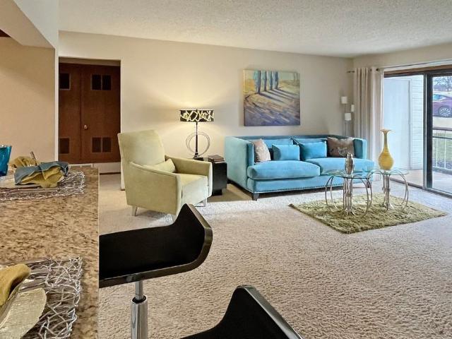 LionsHead Apartments 1 Bedroom Apartment for Rent at 1414 N 108th St, Omaha, NE 68154