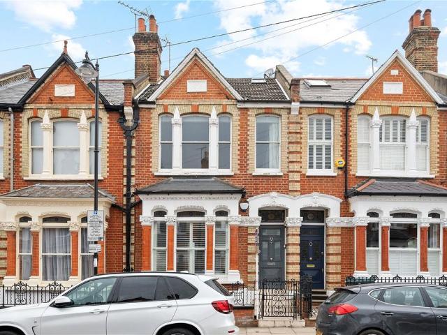 Liberia Road, Highbury Fields. 4 bed terraced house to rent £6,800 pcm £1,569 pw