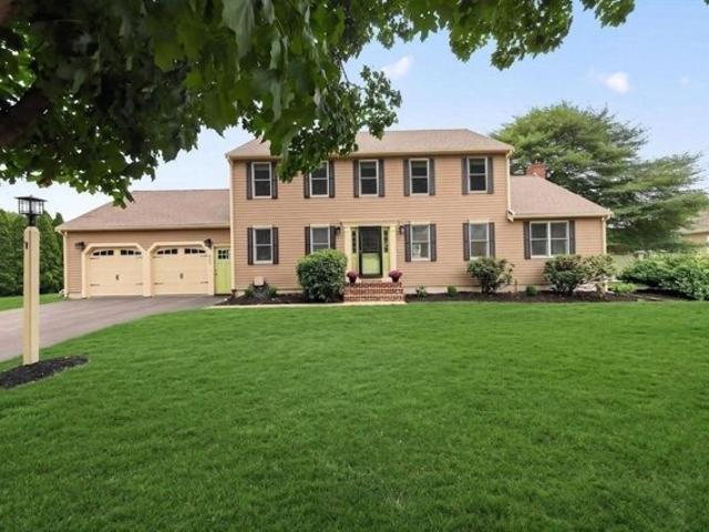 Liberty Bell Cir, Weymouth, Home For Sale