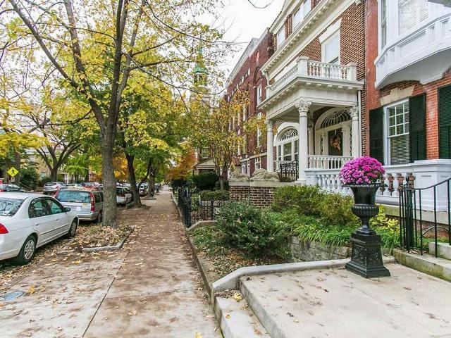 Liberty Circle Apartments 4 Bedroom Apartment for Rent at 1600 Monument Ave, Richmond, VA 23220 The Fan