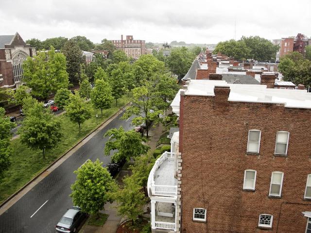 Liberty Circle Apartments 5 Bedroom Apartment for Rent at 1600 Monument Ave, Richmond, VA 23220 The Fan