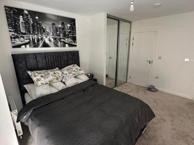 Liberty Court, Dartford DA2, 2 bed flat to rent, £2,300 pcm | PrimeLocation