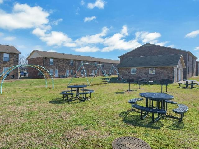 Liberty Homes Apartments 2 Bedroom Apartment for Rent at 160 State Line Rd, Clarksville, TN 37042