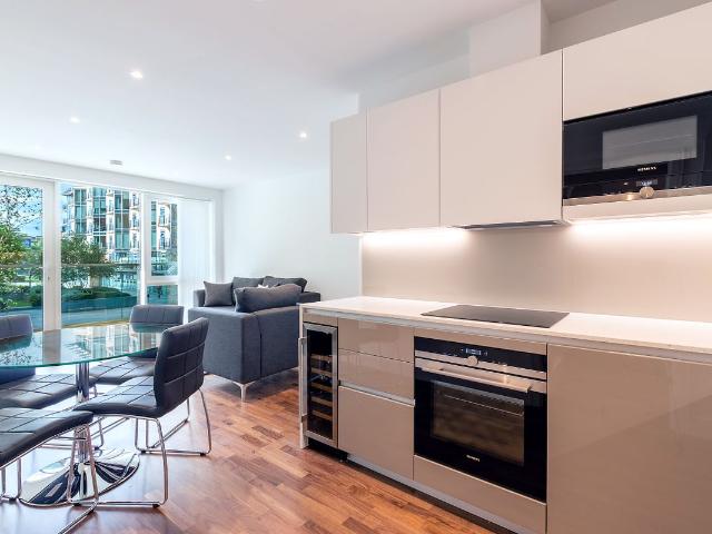 Liberty House, Battersea Reach SW18, 2 bed flat to rent, £3,100 pcm | PrimeLocation