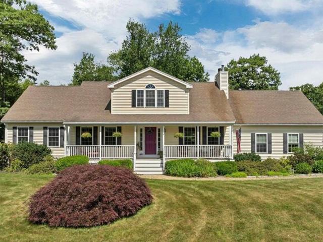 Liberty Ln, Barrington, Home For Sale