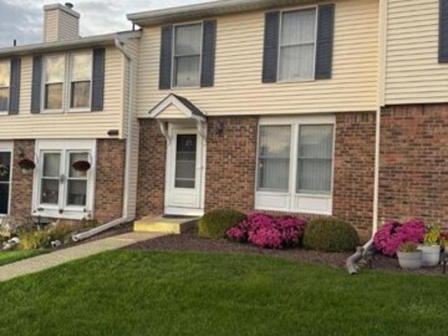 Liberty Ln, Franklin, Condo For Sale