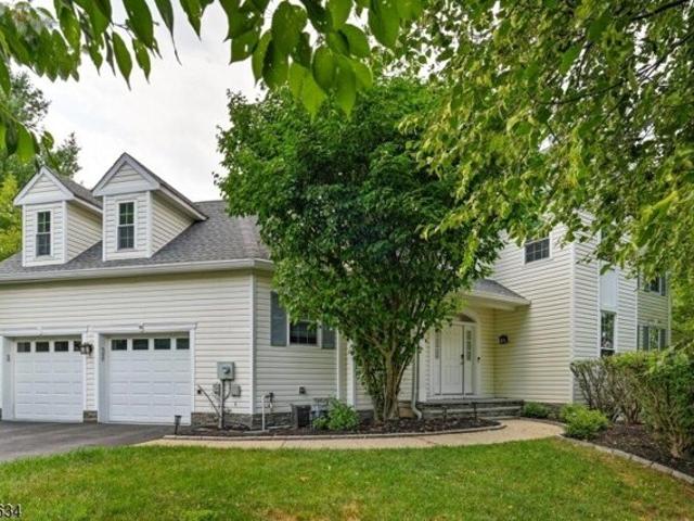 Liberty Ridge Rd, Bernards Twp, Home For Sale