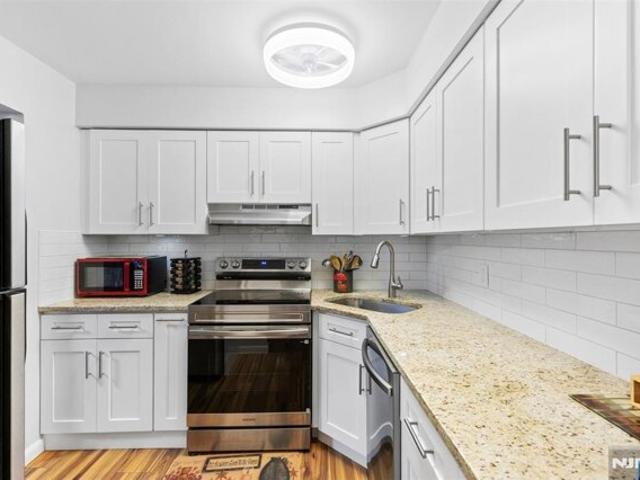 Liberty St Apt B, Little Ferry, Condo For Sale