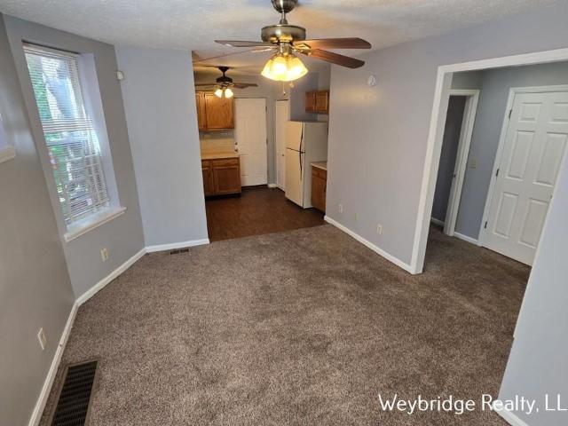 Liberty St W 4000 2 Bedroom Apartment for Rent at 4000 W Liberty St, Cincinnati, OH 45205 West Price Hill