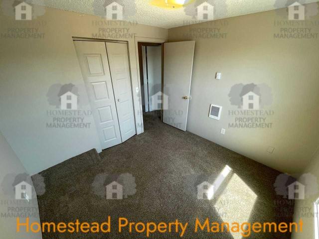 Liberty Townhomes 3 Bedroom Apartment for Rent at 1630 Monmouth St, Independence, OR 97351