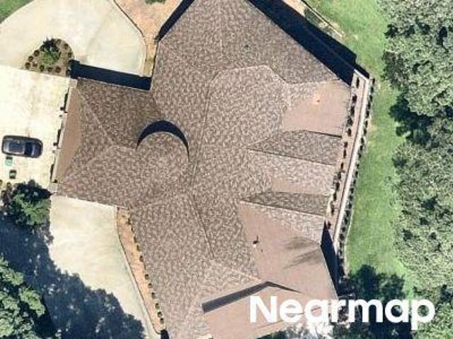 Lichenhearth Ct