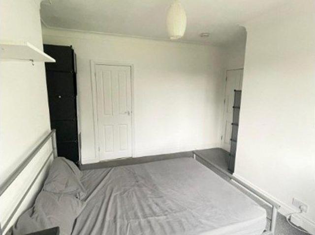 Lichfield Grove, London N3, Studio to rent, £1,050 pcm | PrimeLocation