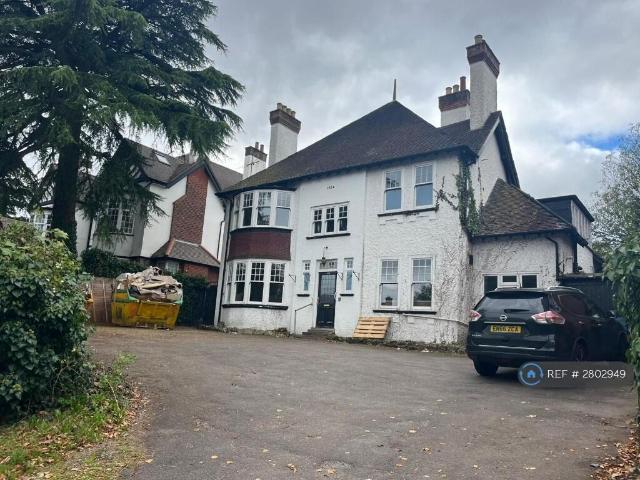 Lichfield Road, Sutton Coldfield, B74 8 bed detached house to rent £8,333 pcm £1,923 pw