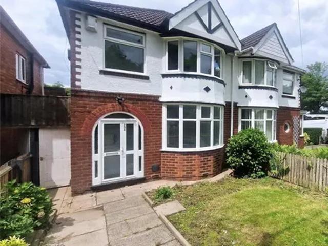 Lickey Road, Rednal, B45 8RY, United Kingdom | 3 bed duplex for rent #137999364 | Rentberry