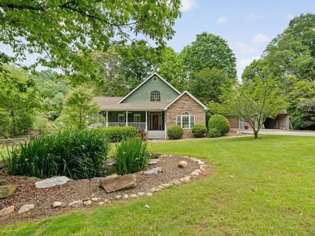 Licklog Rd, Ellijay, Home For Sale