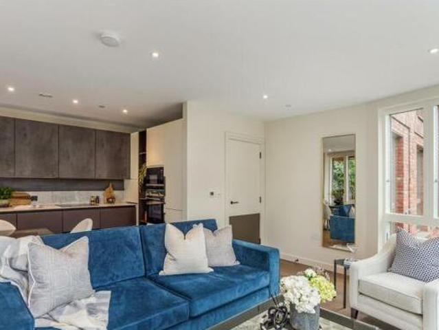 Liddell Road, West Hampstead, 3 Bedroom Flat