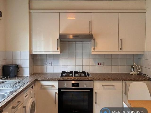 Liddesdale Place, Edinburgh, EH3 1 bed flat to rent £1,075 pcm £248 pw