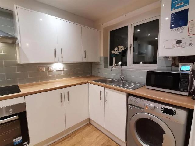 Liddle Court, Newcastle Upon Tyne 3 bed house to rent £1,433 pcm £331 pw