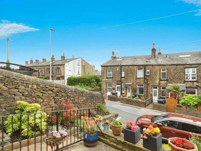 Lidget, Oakworth, 3 Bedroom Terraced