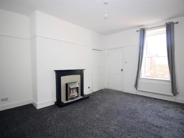 Lieven Street, Hazelerigg NE13, 2 bed flat to rent, £850 pcm | PrimeLocation