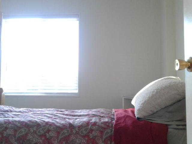 Light & Clean Room & Bathroom