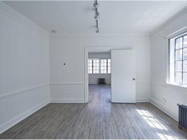 Light filled 2 Bedroom, 2 Bath on Upper East Side