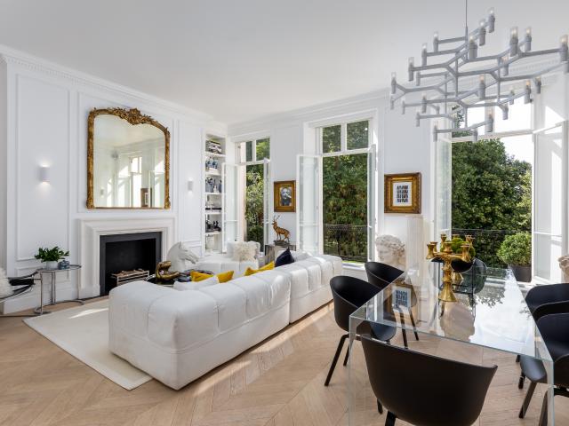 Light Filled Belgravia Home in a Grade II* Listed Building