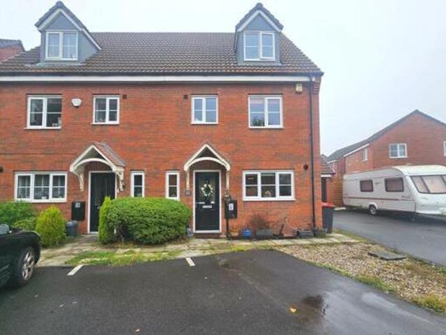 Lightning Grove, Hucknall, 4 Bedroom Semi detached
