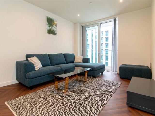 Lightbox, Media City UK, Salford 1 bed apartment to rent £1,175 pcm £271 pw
