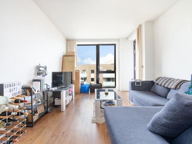Lighterman Point, Abbott Road, London E14, 1 bed flat to rent, £1,841 pcm | PrimeLocation