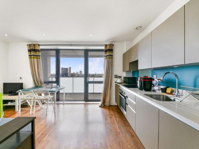 Lilighterman Point, Aberfeldy Village, London E14, Studio to rent, £1,733 pcm | PrimeLocation