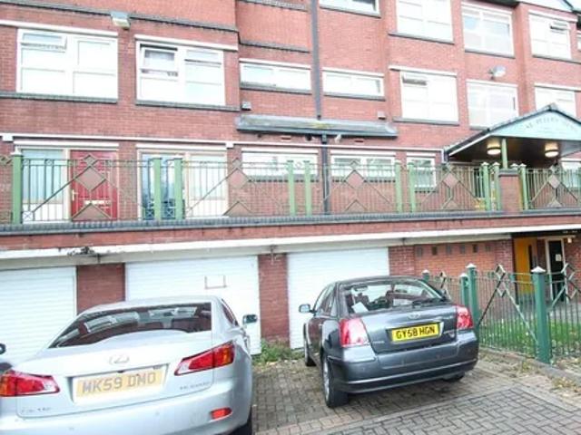 Lighthorne Avenue, Park Central, B16 8ER, United Kingdom | 3 bed apartment for rent #140228843 | Rentberry