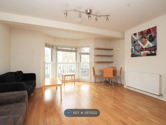 Lighthouse Apartments, London E1, 1 bed flat to rent, £1,800 pcm | PrimeLocation