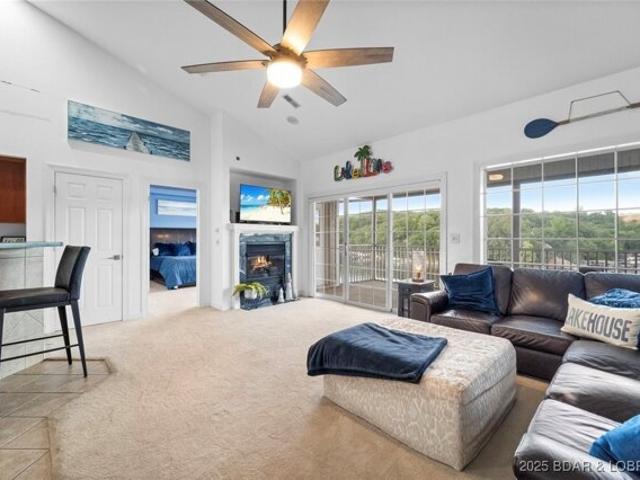 Lighthouse Rd Unit,lake Ozark, Condo For Sale