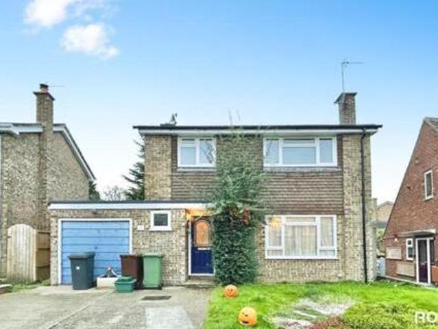 Lightsfield, Oakley, 4 Bedroom Detached