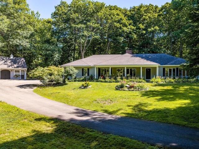 Lily Pond Dr, Camden, Home For Sale