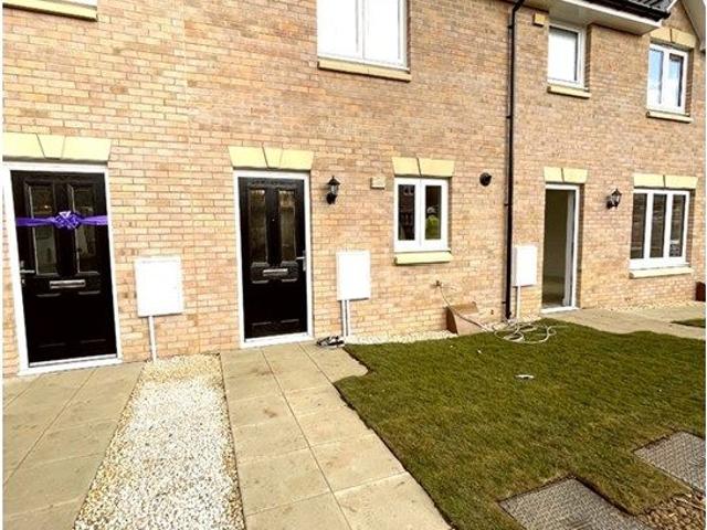Lilybank Road, Newbridge EH28, 2 bed terraced house to rent, £1,450 pcm | PrimeLocation