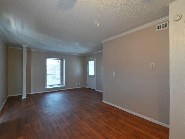 Lila Apartments 1 Bedroom Apartment for Rent at 3711 Dilido Rd, Dallas, TX 75228