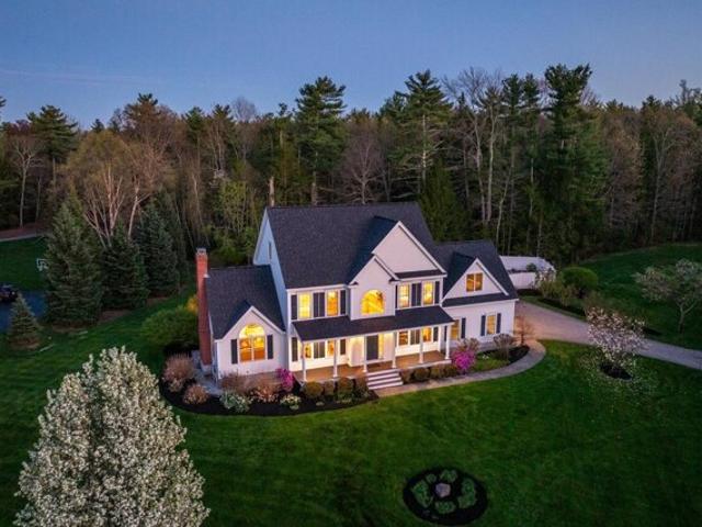 Lilac Way, Stratham, Home For Sale