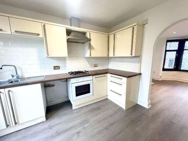 Lilac Avenue, Coventry CV6, 2 bed terraced house to rent, £1,000 pcm | PrimeLocation