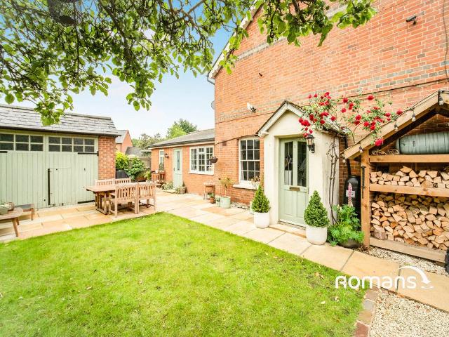 Lilac Cottages, Basingstoke Road, Riseley RG7, 2 bed semi detached house to rent, £1,850 pcm | PrimeLocation