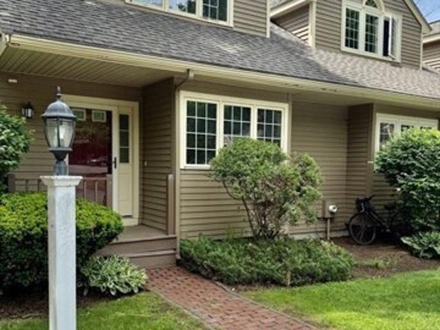 Lilac Ct Unit,hopkinton, Condo For Sale
