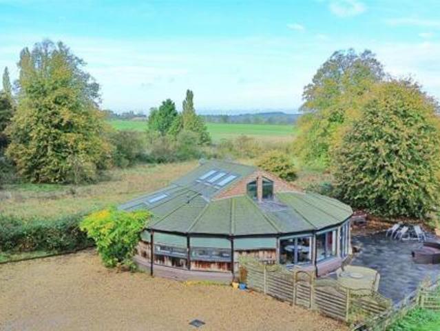Lilbourne Road, Clifton Upon Dunsmore, 4 Bedroom Detached