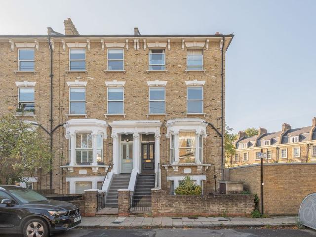 Lilford Road, Camberwell, London SE5, 2 bed flat to rent, £2,350 pcm | PrimeLocation