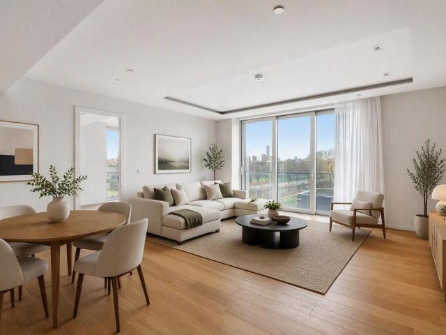 Lillie Square, Earls Court, London, SW6 3 bed flat to rent £6,608 pcm £1,525 pw