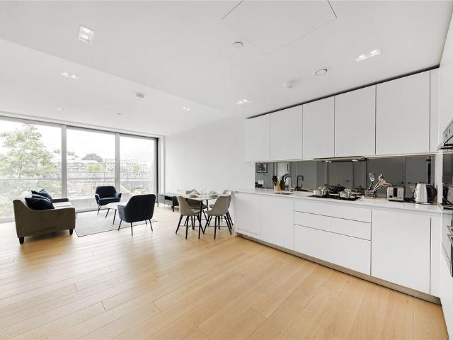 Lillie Square, Earls Court, London, SW6 1 bed apartment to rent £3,250 pcm £750 pw